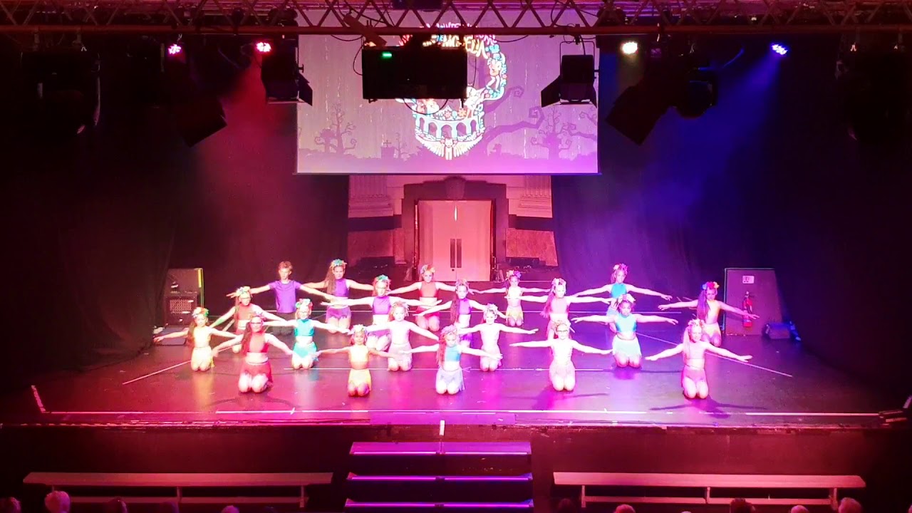 JÁLALE - Venue of Performing Arts Class of 2018 - YouTube