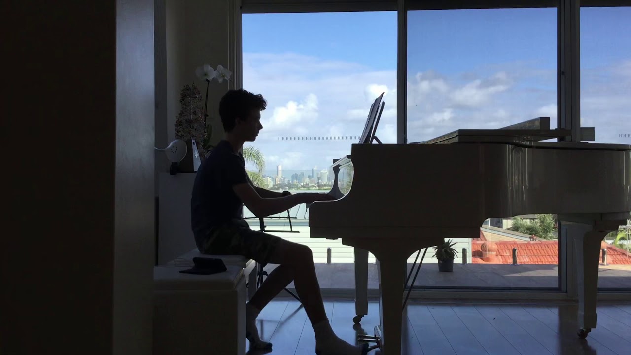 Frankie Kogan performing ‘virtually’ at Reddam House assembly - YouTube