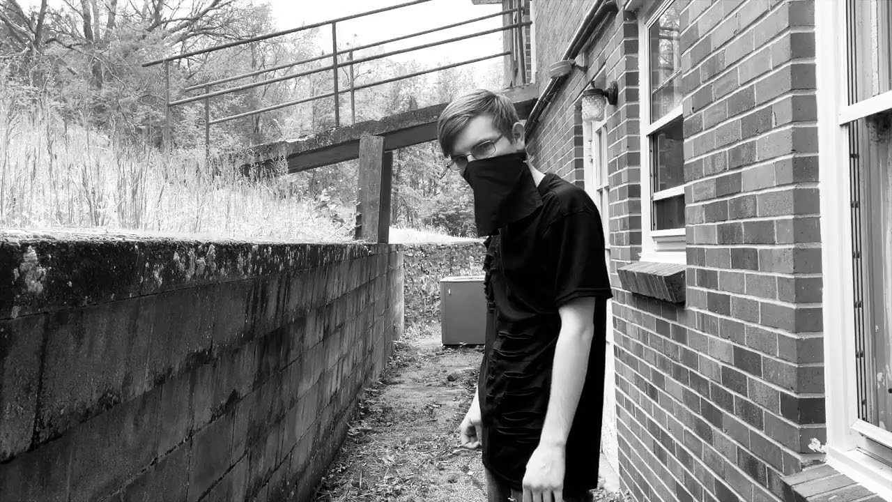 Elijah Douglas - For the Fans (Prod. By Syndrome) - YouTube