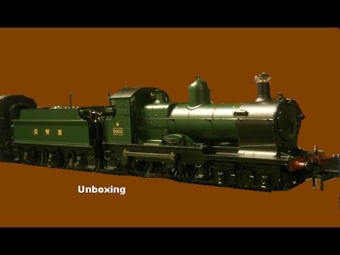 Unboxing the GWR class 3200 Dukedog from Bachmann - YouTube