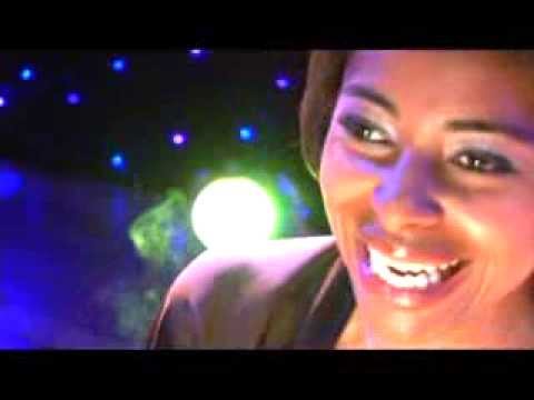 Cantora Lílian Nascimento - Há um milagre aqui ( Clipe oficial)