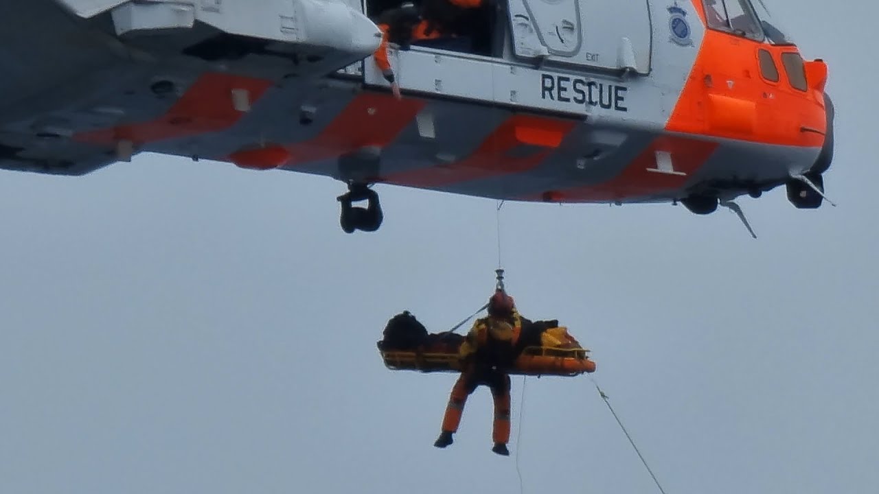 AgustaWestland AW101 SAR Norway Rescue Mission - YouTube
