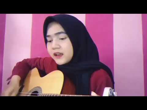 Cewe hijab cantik nyanyi Lagu HARUSNYA
