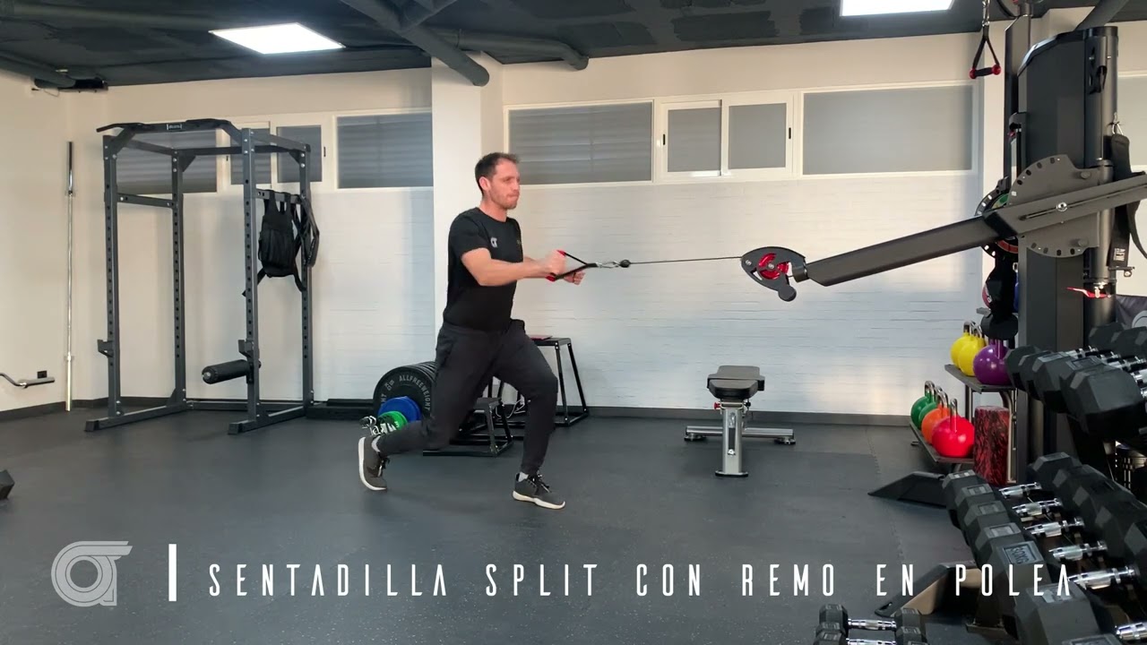 Sentadilla Split con Remo en polea - YouTube