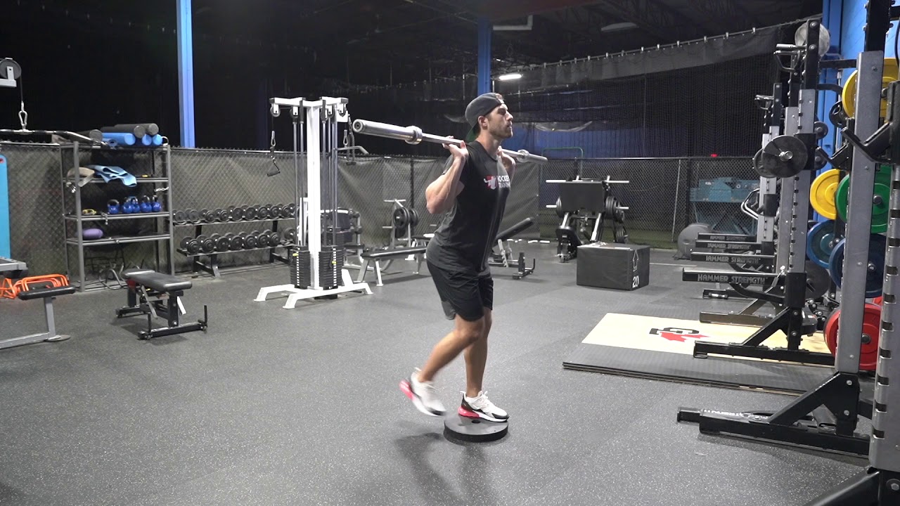 Front Foot Elevated BB Reverse Lunge - YouTube