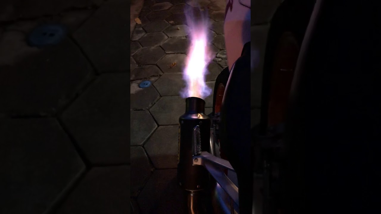 ARROW GP2 FIRE Honda CBR1000RR SC59 2011 - YouTube