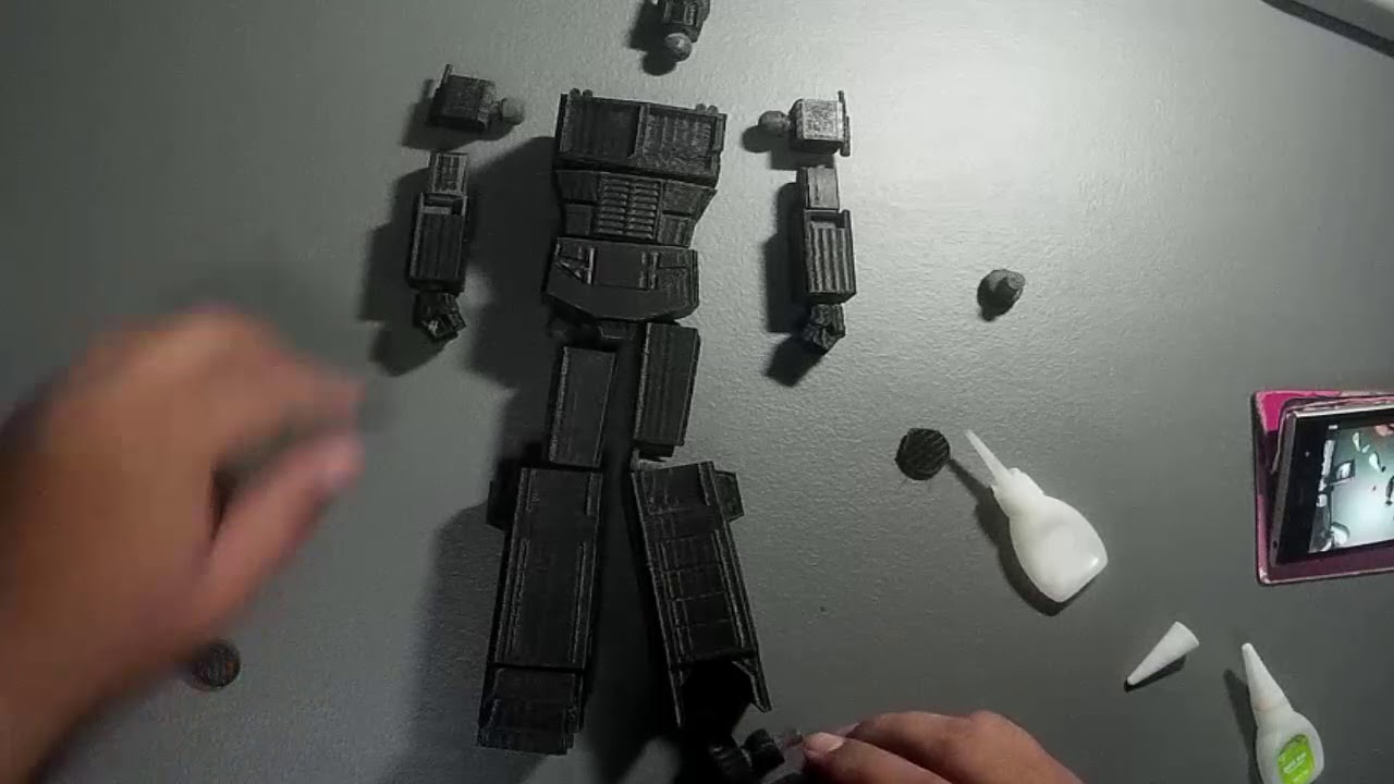 3d printed optimus prime - YouTube