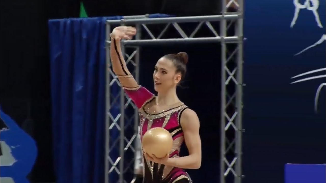 Polina Berezina Pelota/Ball SERIE A Febrero 2023 - YouTube