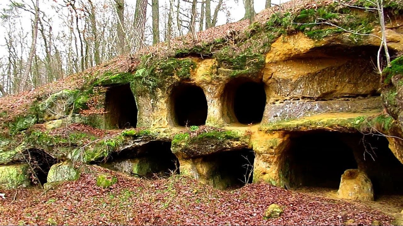 Wo die Troglodyten wohnten - YouTube