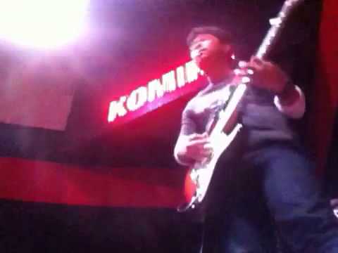 komiko - you wanted more (live at craft jan 6, 2013) - YouTube