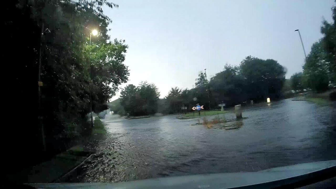 Local Flooding after a Thunderstorm, Handforth/Wilmslow - YouTube