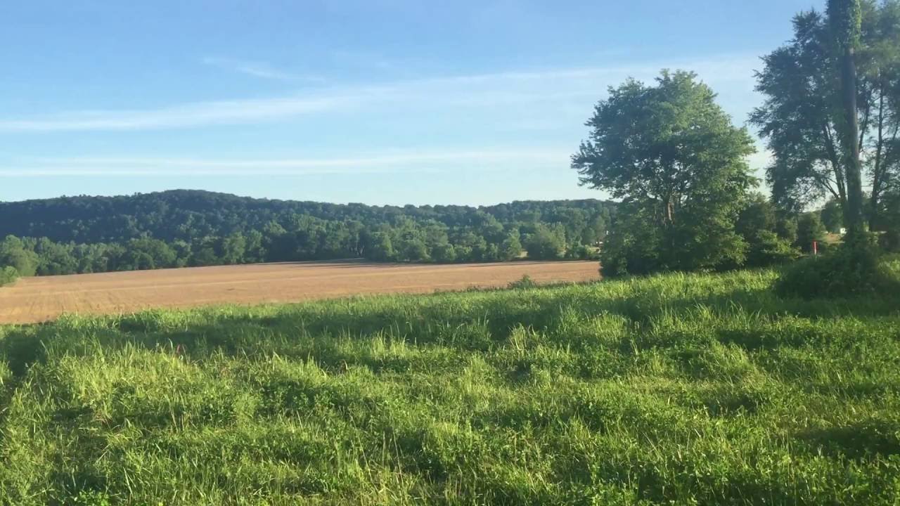 Scenic country road in Indiana - YouTube