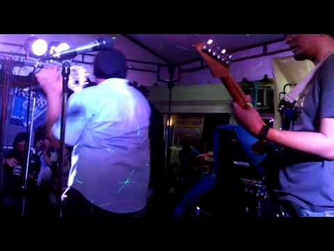 The Strangeness - Drugs | Kebab X Meiday - YouTube