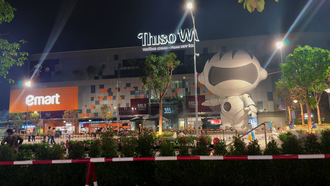 Khai trương Emart Phan Huy Ích Gò Vấp - YouTube