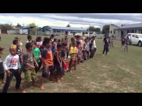 Haka for Mayor Barbara Arnott & NZ Army.mp4 - YouTube