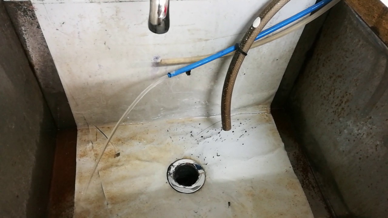 AU480 water system - YouTube