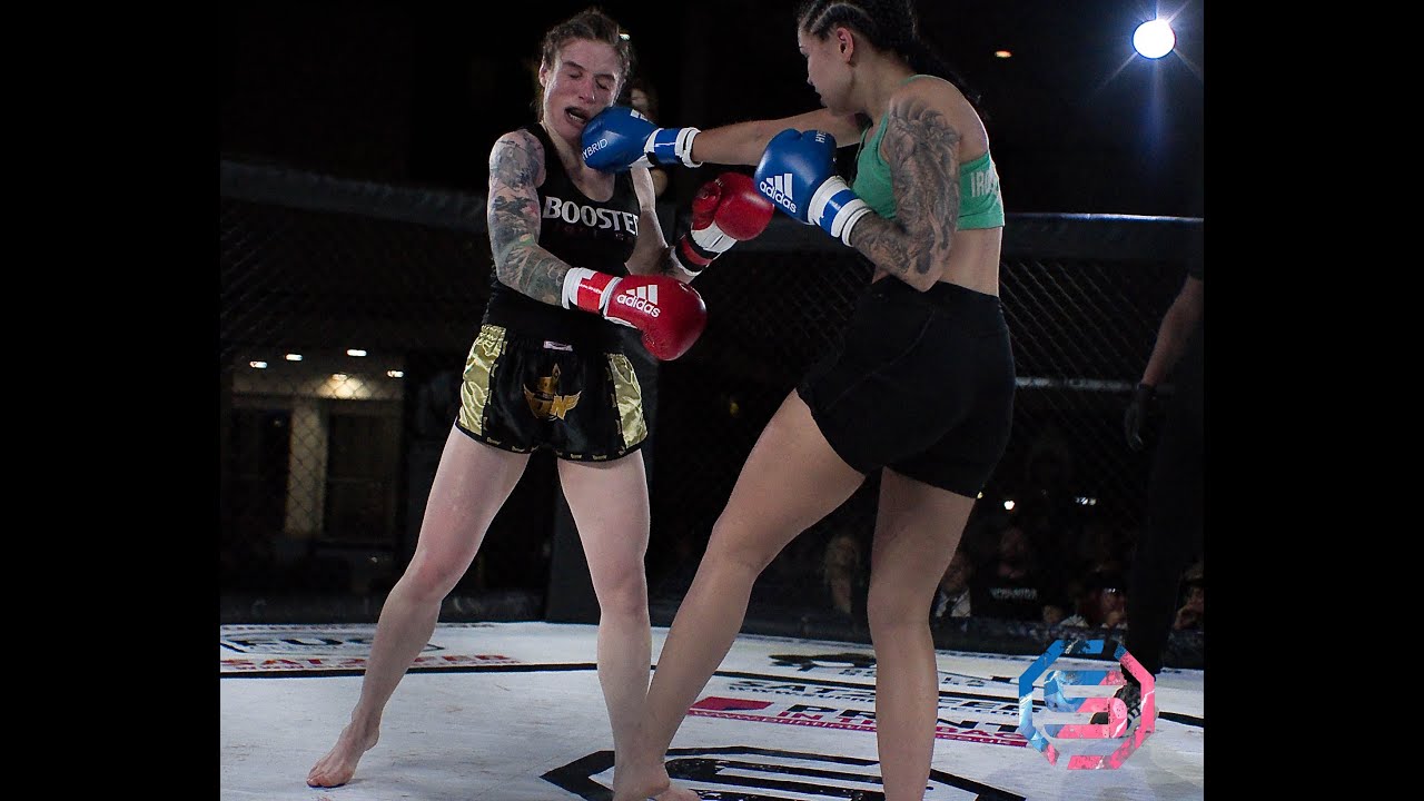 Supreme CFC 13 - Bryony Tyrell VS Iony Lawrence - YouTube