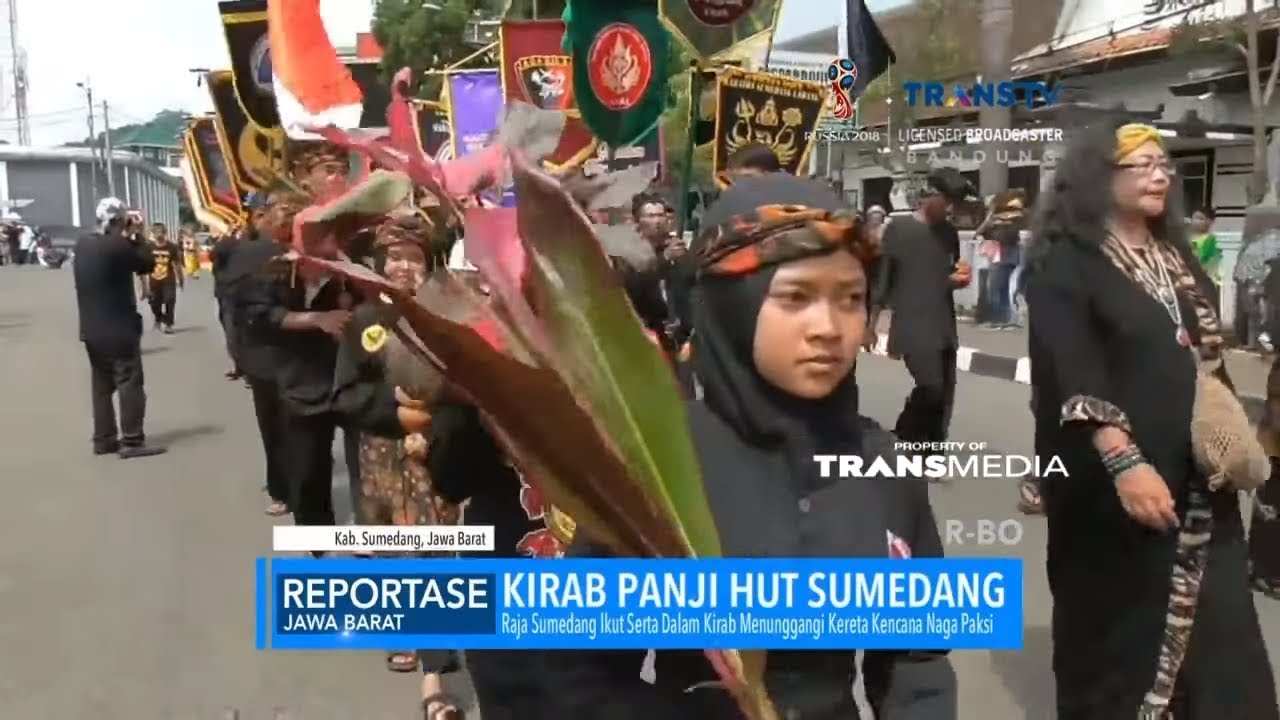 Kirab Panji HUT Sumedang - YouTube