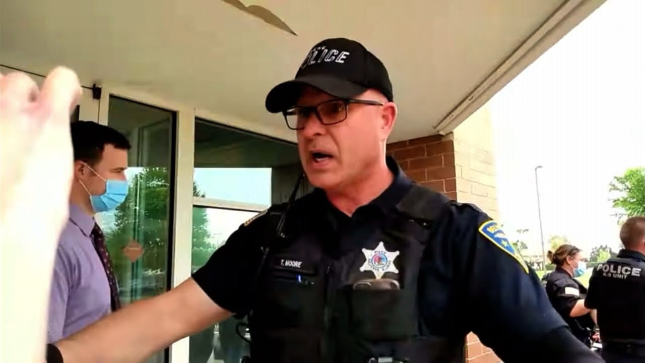 3 KARENS GET SAUCED FOR ATTACKING AUDITOR, AUDITOR ARRESTED FOR FILMING ...