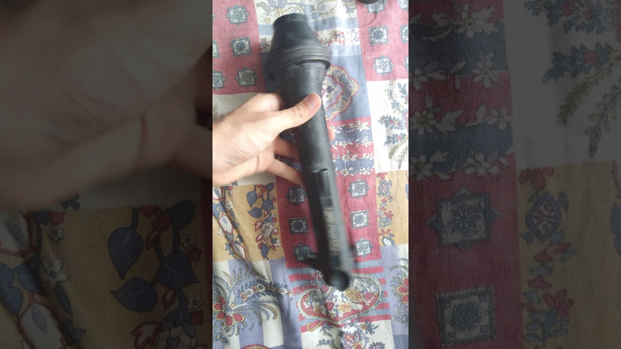 WW2 "Shimwell Alexander" signalling/morse torch - YouTube