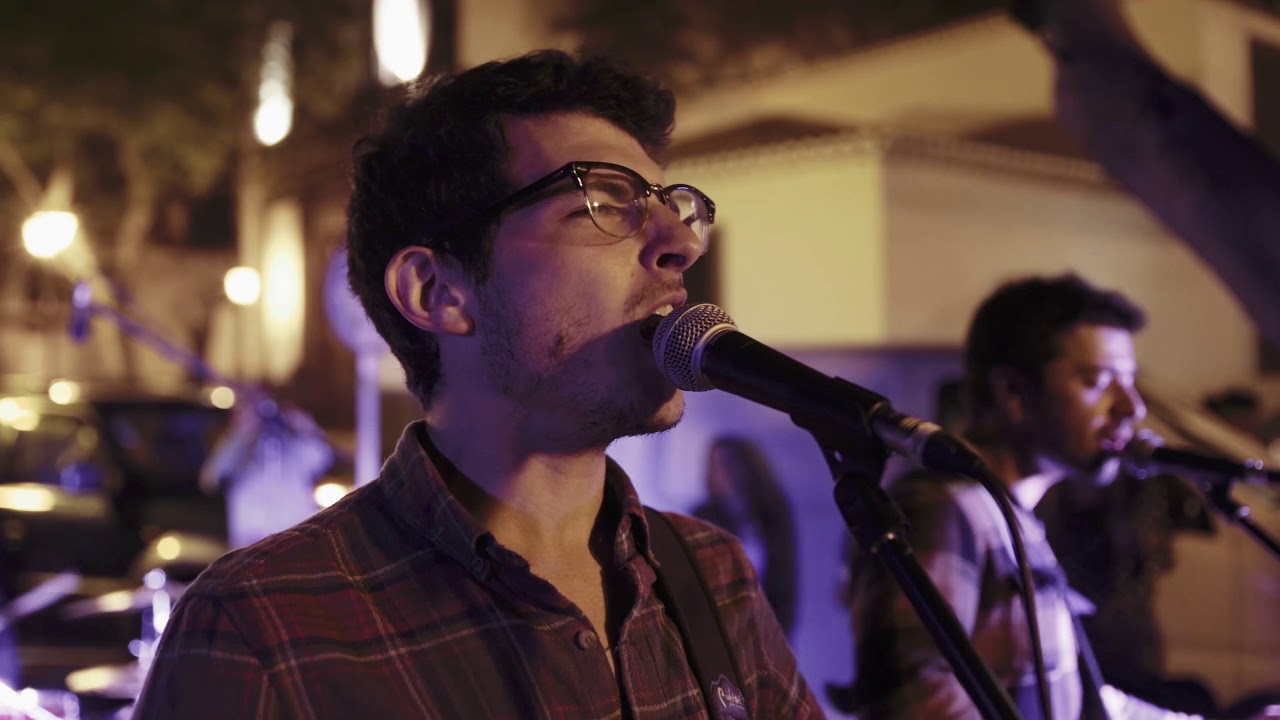 Jamie & the marx performing lonely boy - YouTube