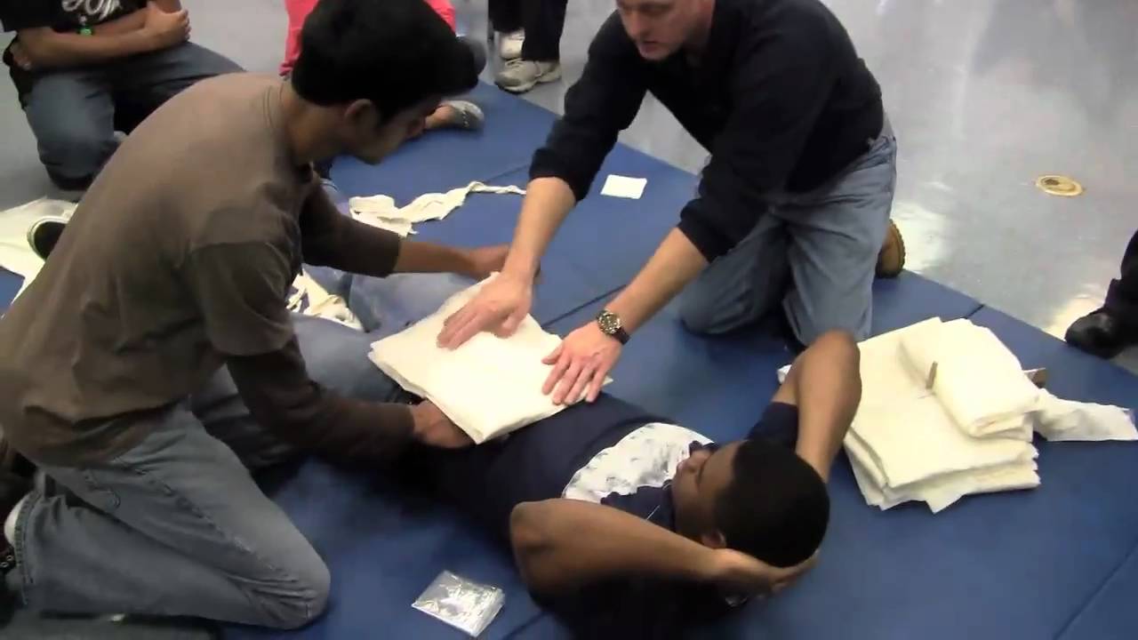 EMT Practical - Abdominal Evisceration - YouTube