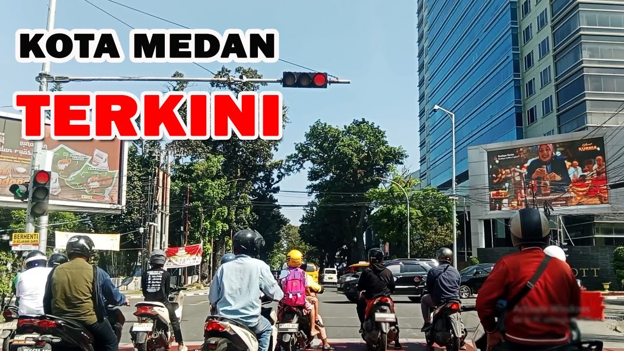 KOTA MEDAN MACET MENJELANG LEBARAN 2025 - YouTube