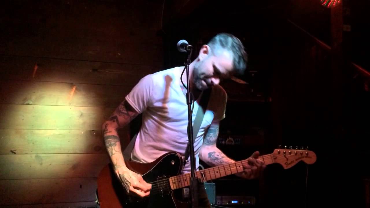 Ben & Todd of Lucero play "Mine Tonight" @ White Water Tave - YouTube