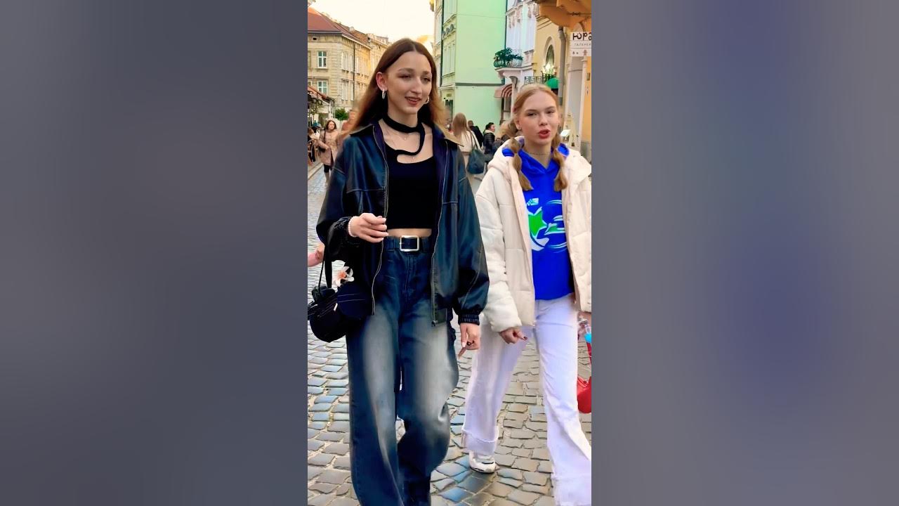 Висока мала Львів дівчата центр львівплощаринок Youtube