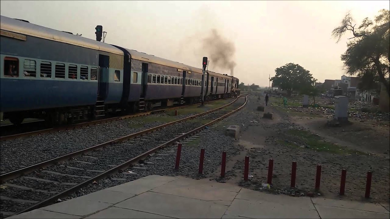 16759 ABR WDM3A ALCO's Accleration And Chugging - YouTube