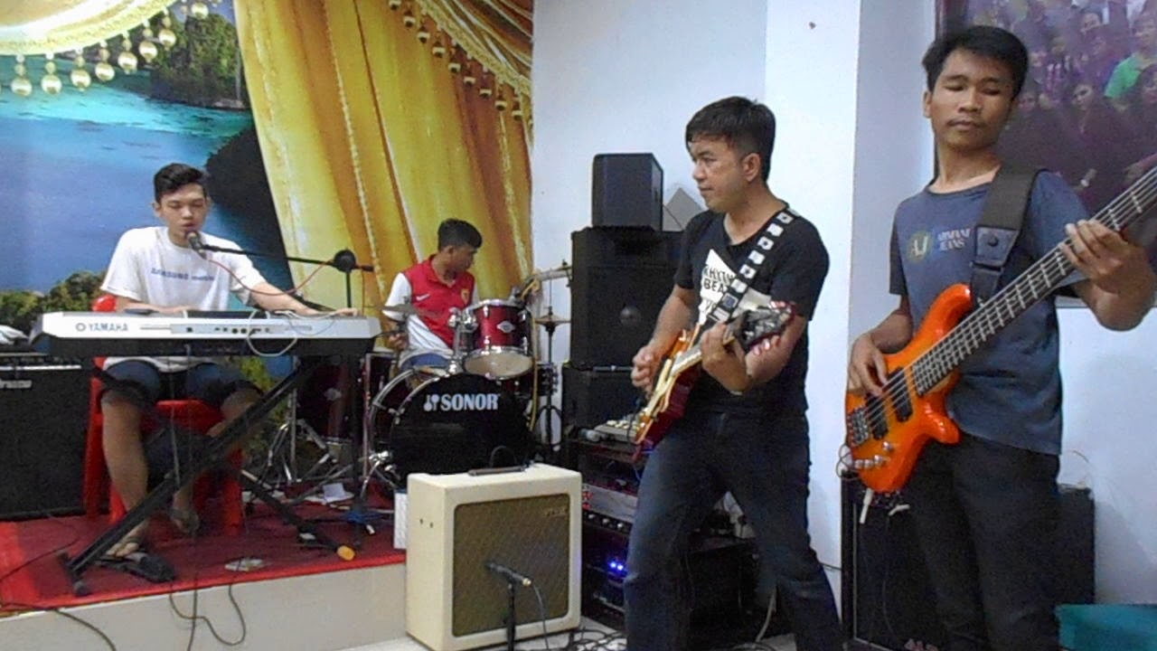 Latihan Musik GBI Menceng - YouTube