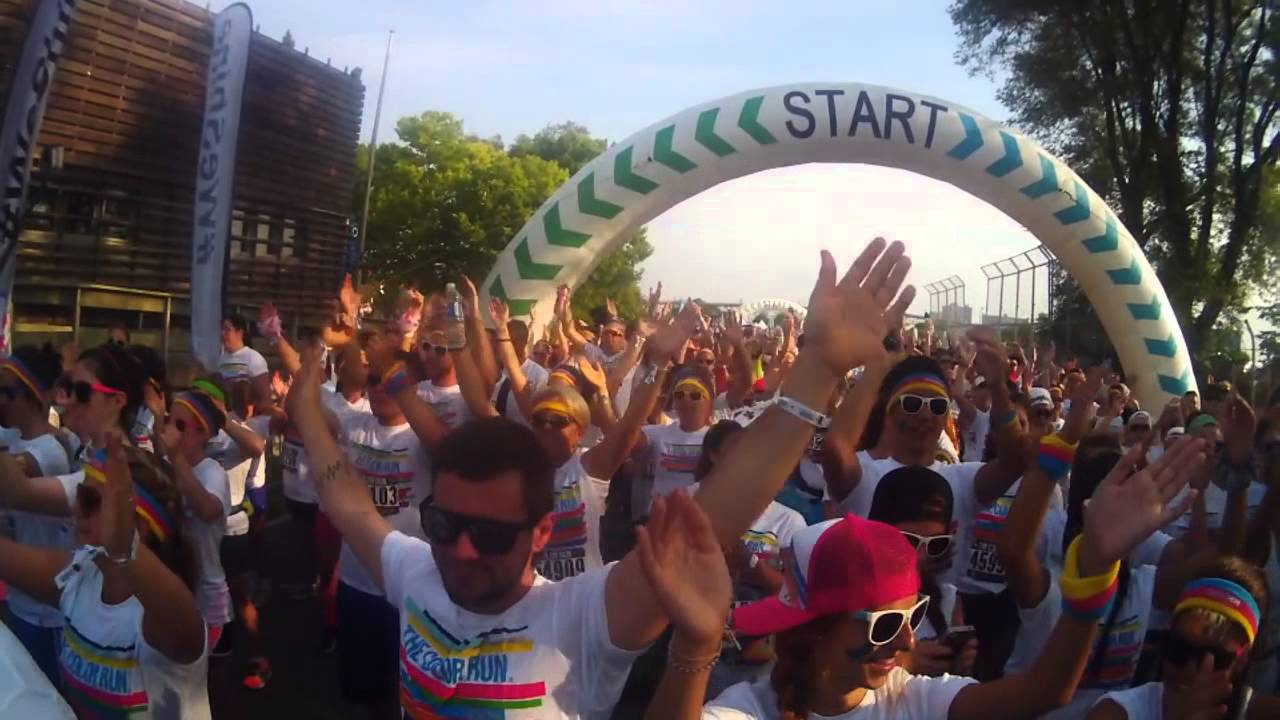 The Color Run Shine 2015 à Montréal - YouTube