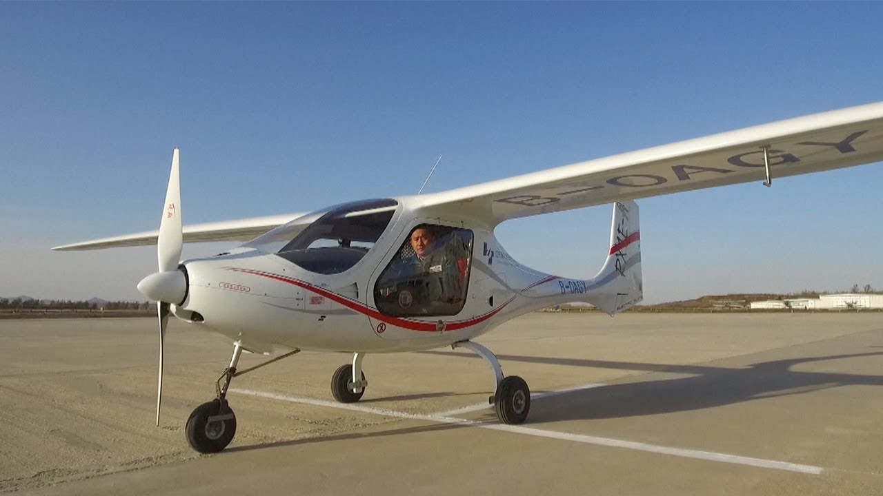 New Chinese electric airplane completes trial flight with the strongest ...