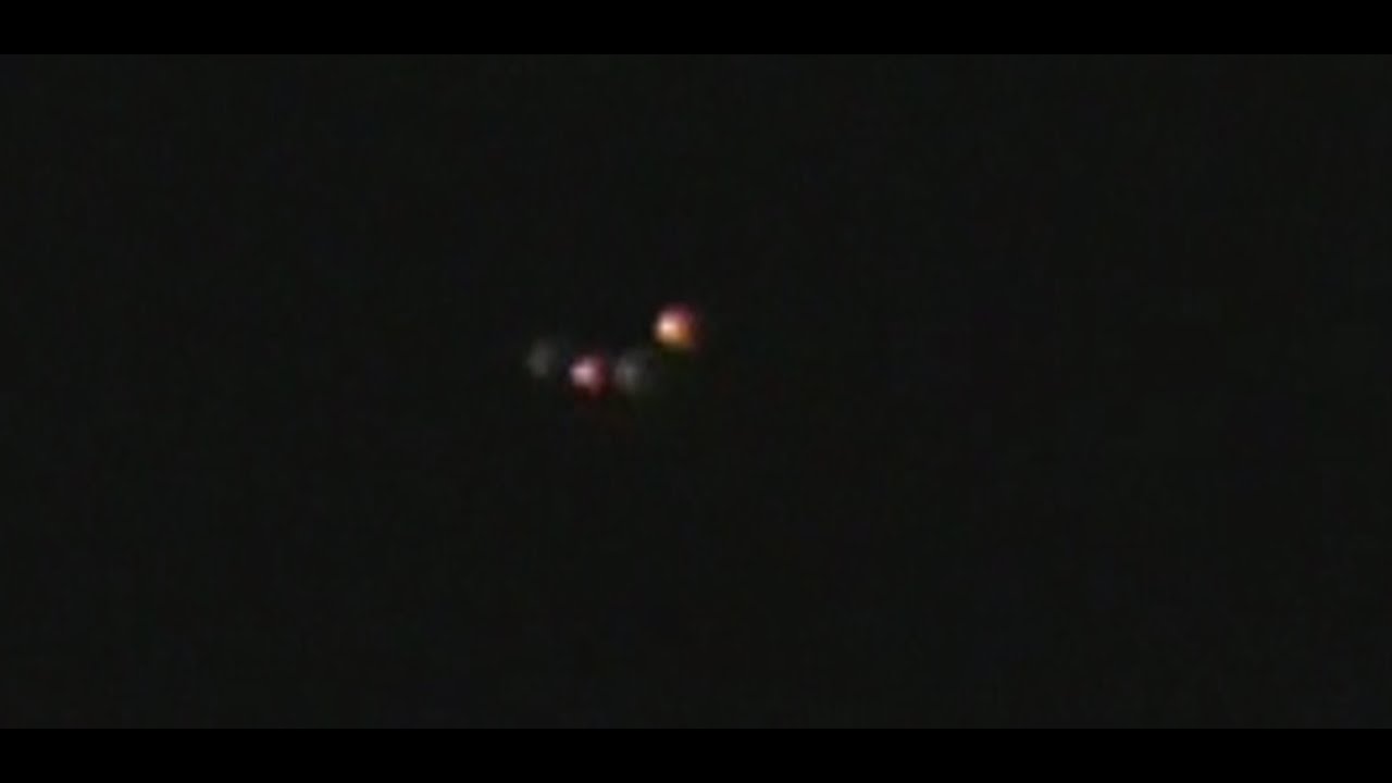 MULTIPLE UFO ORBS BUILD FAKE PLANE UP-CLOSE!! 4/7/2013!! (TEXAS) - YouTube