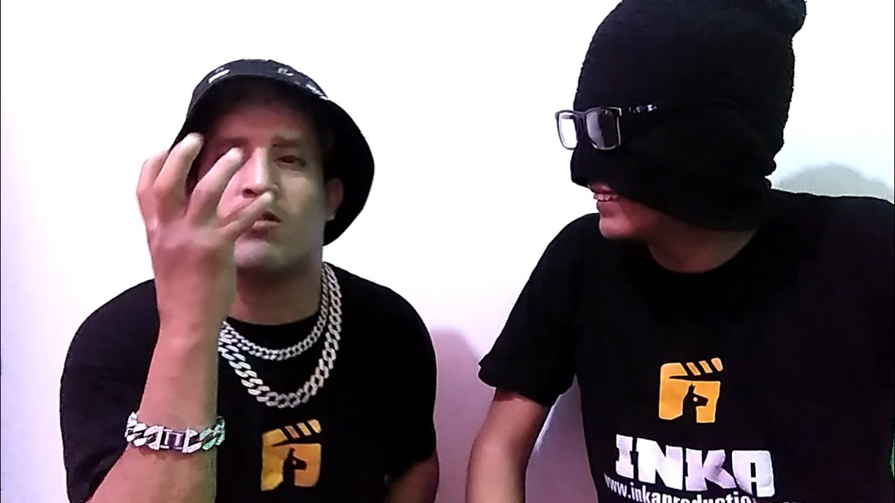 Makanaky la Realeza se ENAM0RO de la Actriz | El Friki Sempai - YouTube