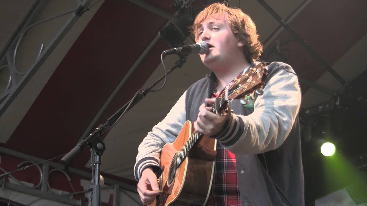 Tim Knol @ Oerol 2011 - Days Are Rushing By - Groene strand ...