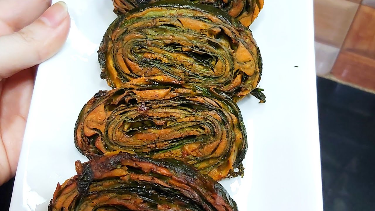 Arvi kay Pattay / Salan Recipe - Colocasia leaves اروی کے پتوں کا سالن ...
