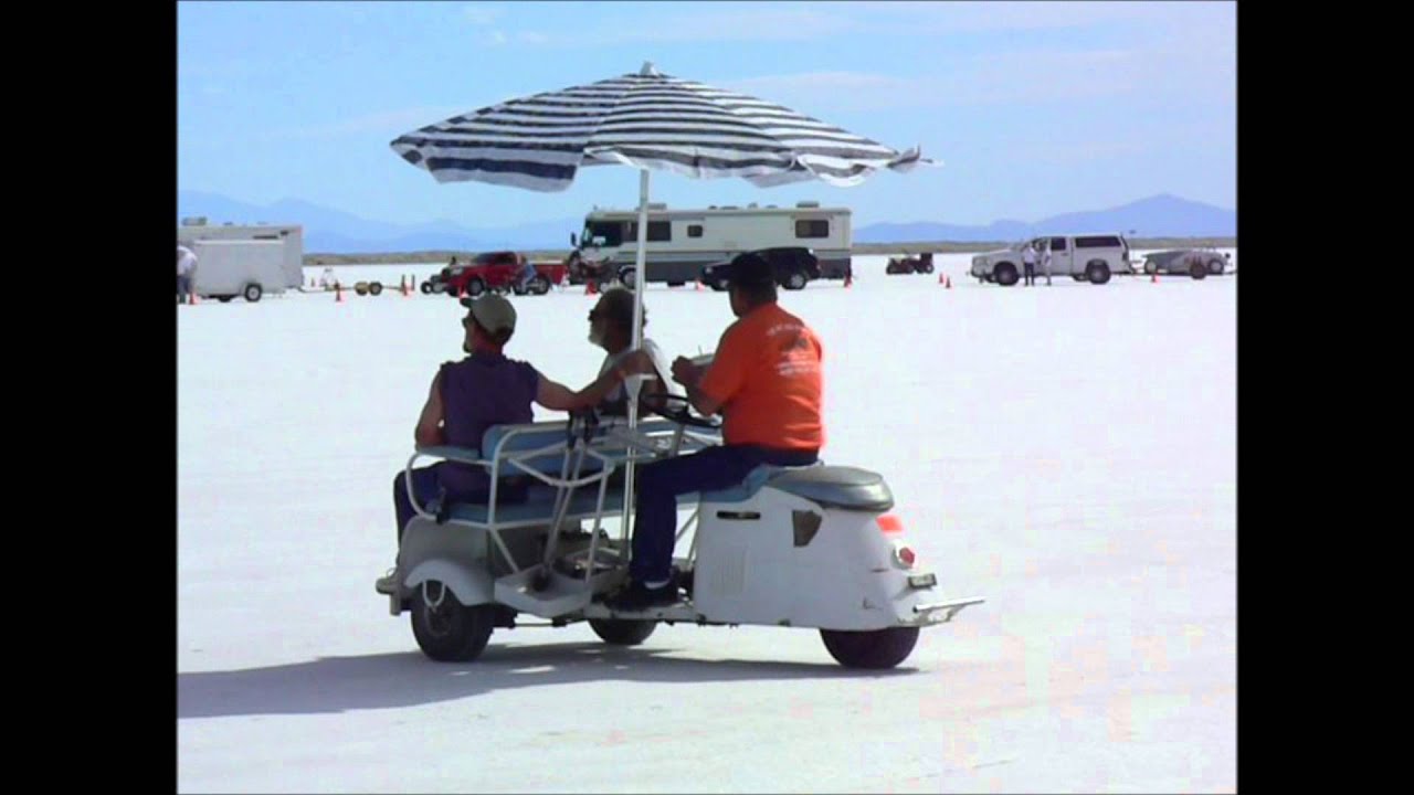 A Cushman Trike - YouTube
