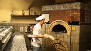 IL Patio Pizza