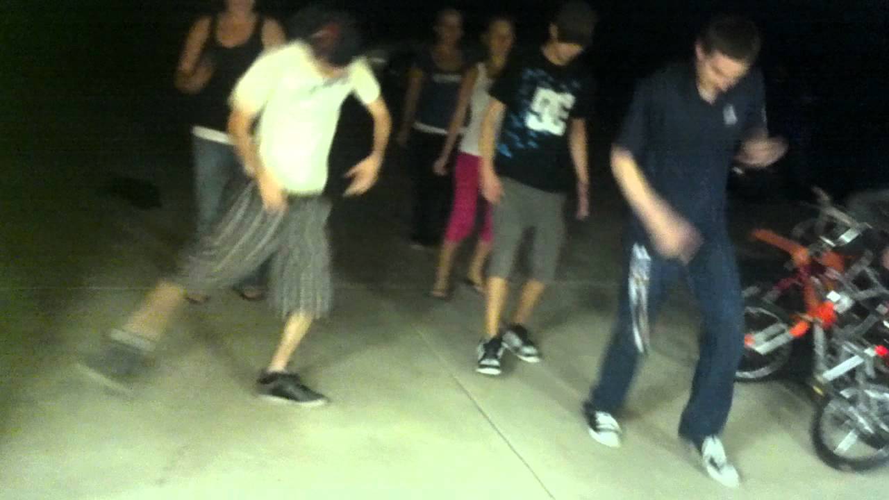 Epic fail Cupid suffle dance - YouTube