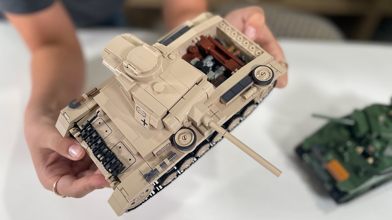 Cobi Blocks Panzer III Set - YouTube