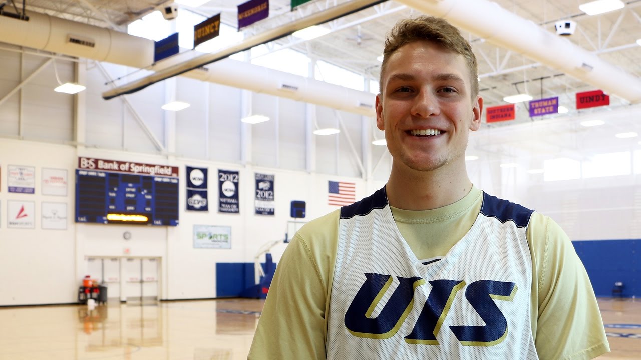 Leadership lived: Zach Steinberg - YouTube