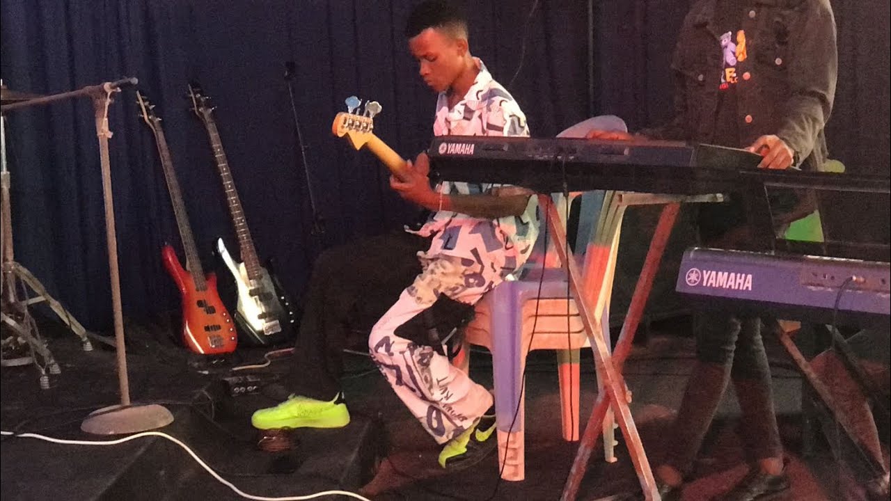 Neema yako By Rehema simfukwe(Instrumental)⭐ Bass by Alvin bass🎸🎉🎧 ...