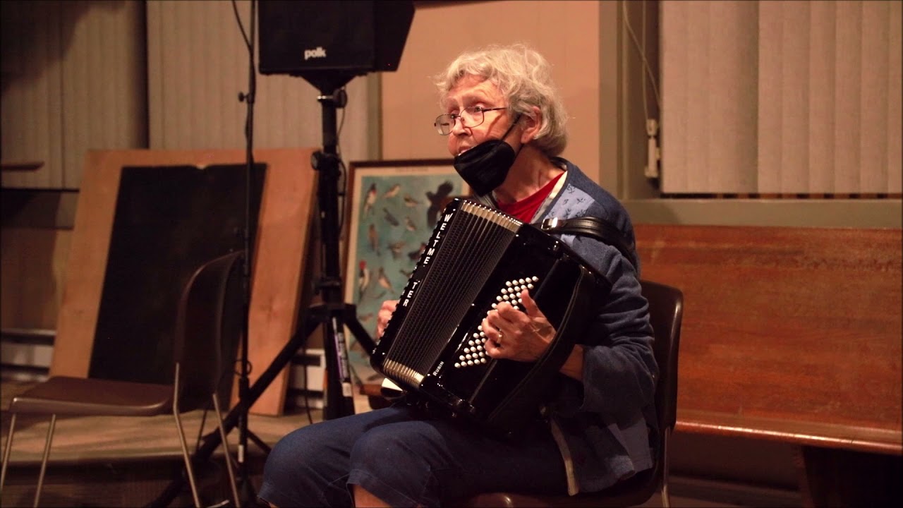Grasshopper Polka played by Judy Hunt at The NorthEast Squeeze-In 2021 ...
