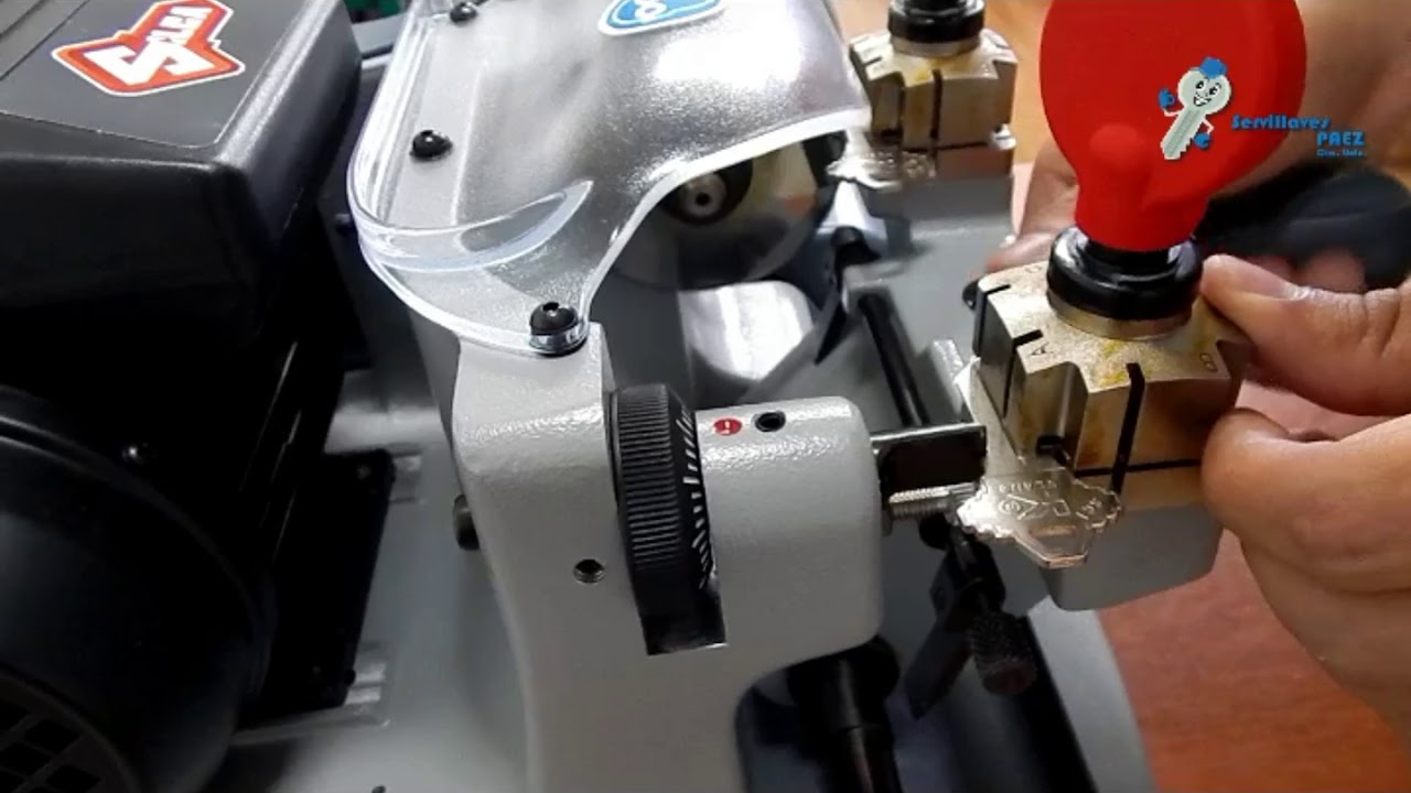 040 HD SILCA - YouTube