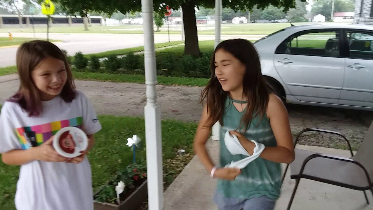 Aza Emma Slime Rumley - YouTube