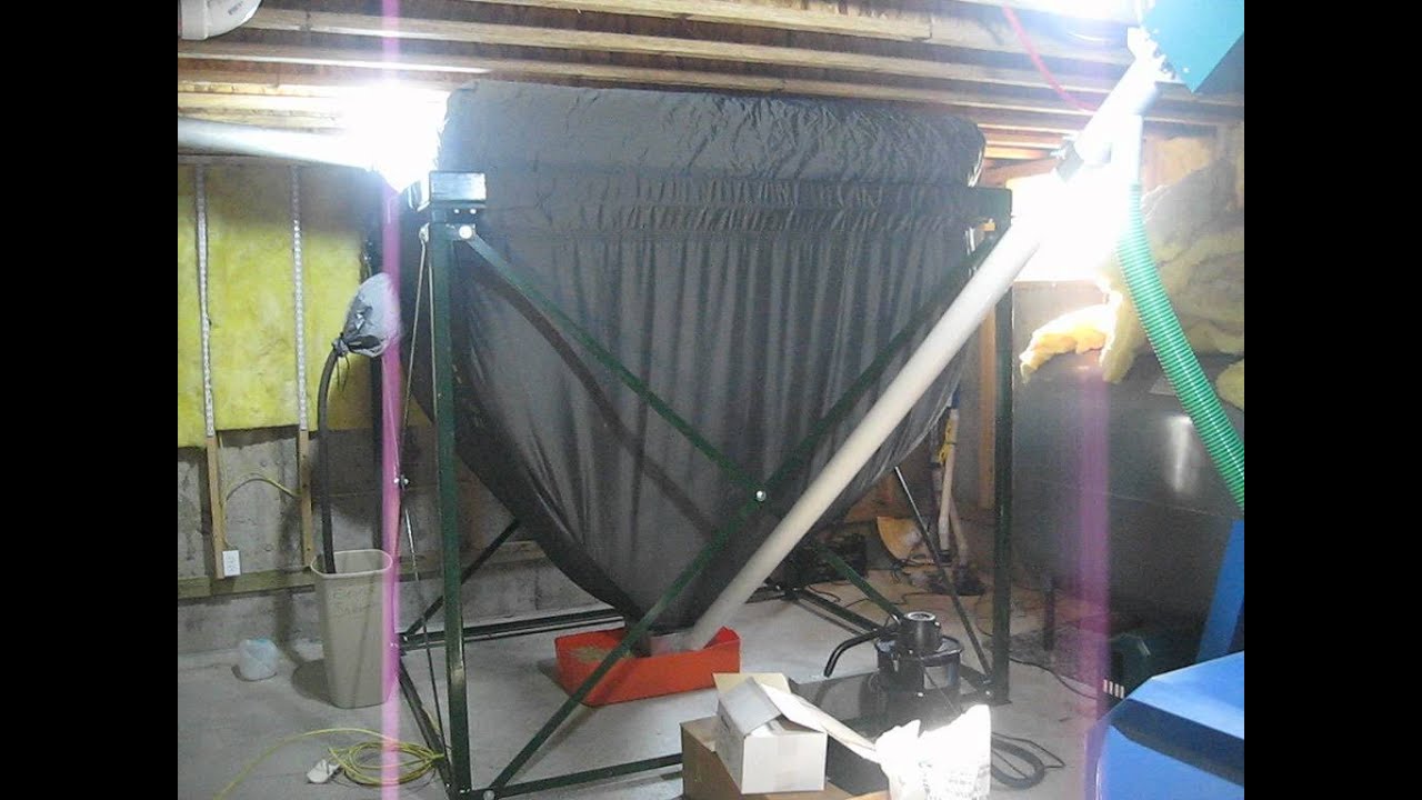 3.1 Ton Bag Pellet Bin Being Inflated - YouTube