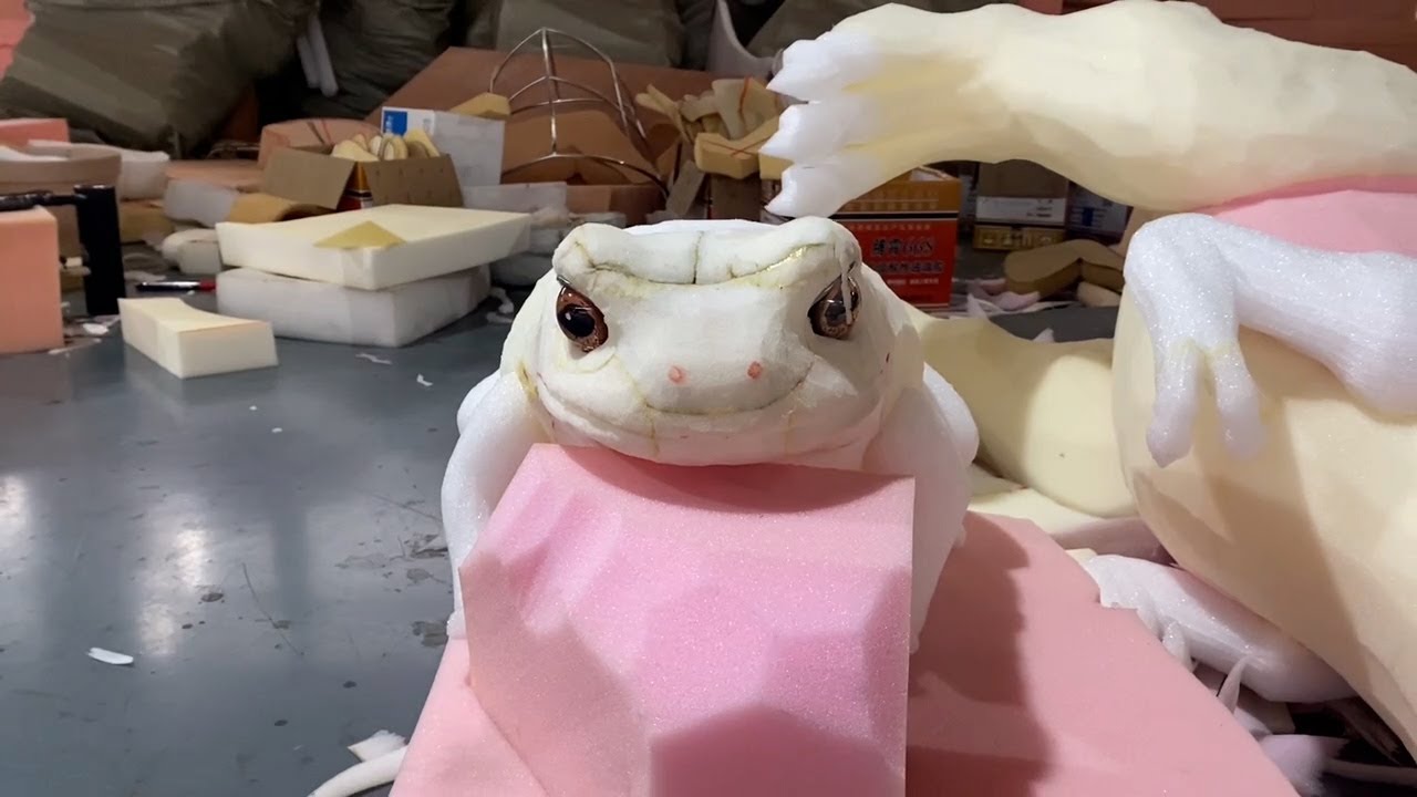 Frog Puppet modeling completed | Art modeling display - YouTube