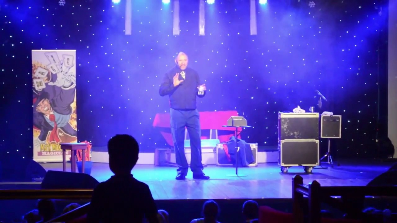 Mark Maximus performing "The Snow storm" magic production by Kevin ...