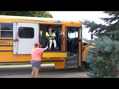 Sam getting home from school on the school bus 9.6.22 - YouTube